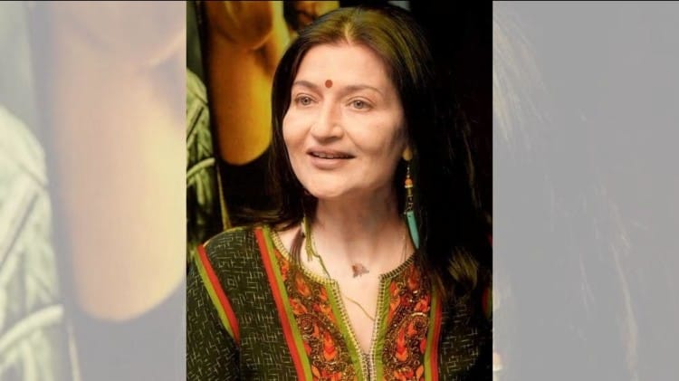 Sarika Reveals That She Has Never Been To School The Film Industry ...