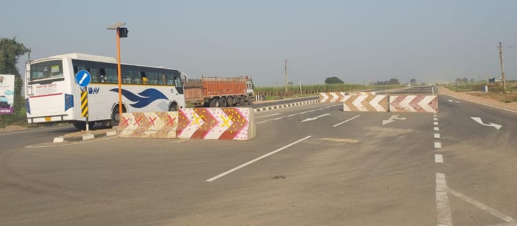 Vehicles Running On The Kandela-balwa Bypass Even After The Ban ...