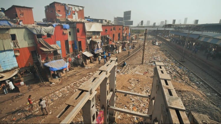 Dharavi Slum:जानिए क्या है मुंबई के दिल धारावी की कहानी, अंग्रेजों ने ...