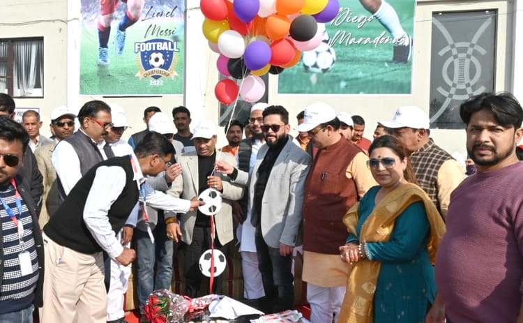 Eight Teams Enter Quarterfinals Of Cbse Cluster Football Championship ...