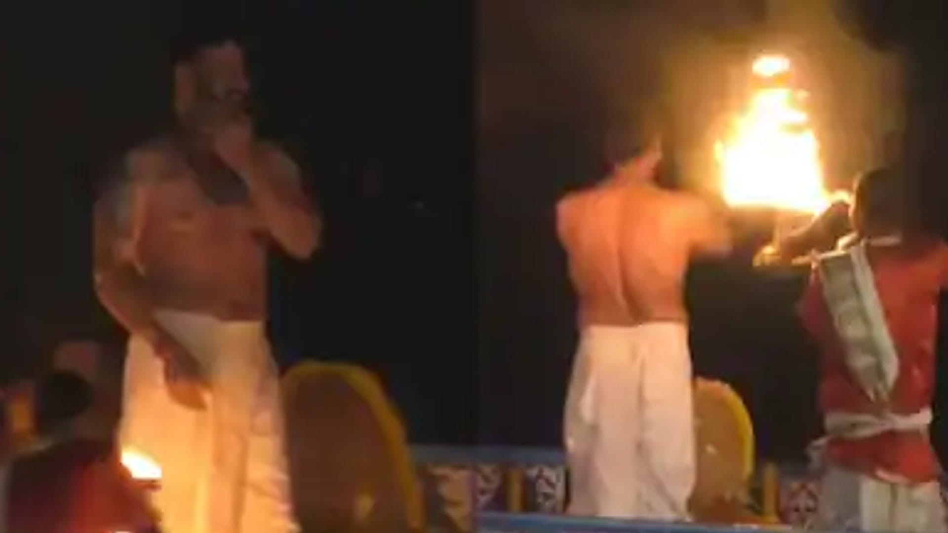 Drishyam 2 Actor Ajay Devgn Photos From Bholaa Shooting Goes Viral On ...