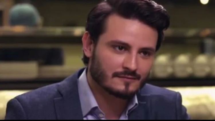 Pathaan:पाकिस्तान तक पहुंची 'बेशर्म रंग' के विवाद की गूंज, पाक एक्टर ने ...