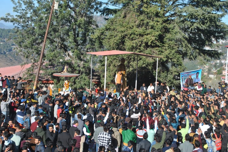 Ssj Univ Election - Almora News - Almora News:एसएसजे परिसर में आम सभा ...