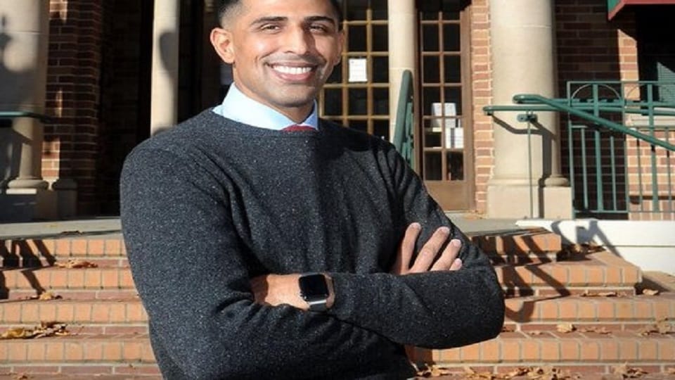 Mikey Hothi Becomes First Sikh City Mayor In California - Amar Ujala ...