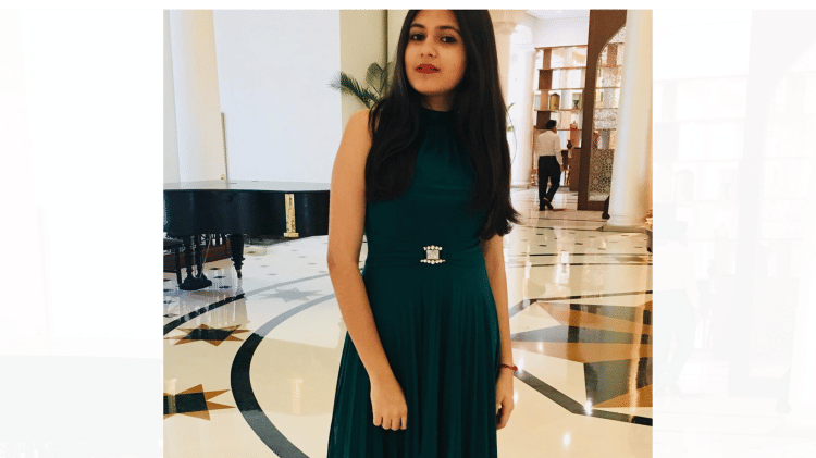 Suhani Bhatnagar:दंगल की बबीता रियल लाइफ में बेहद हसीन, तस्वीरें देख ...