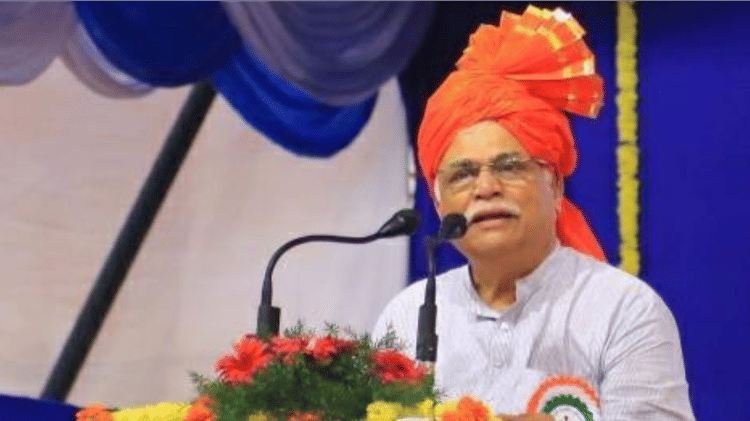 Senior Congress Legislator Rv Deshpande Awarded Best Mla In Karnataka ...