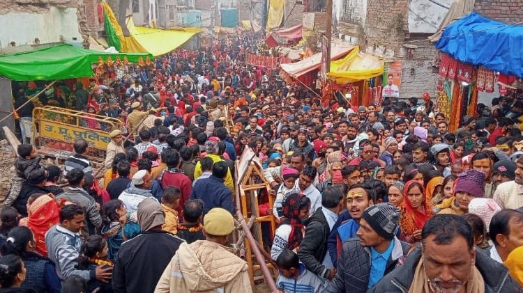 Record Of Devotees Visiting Vindhyachal On New Year Streets Resounded ...