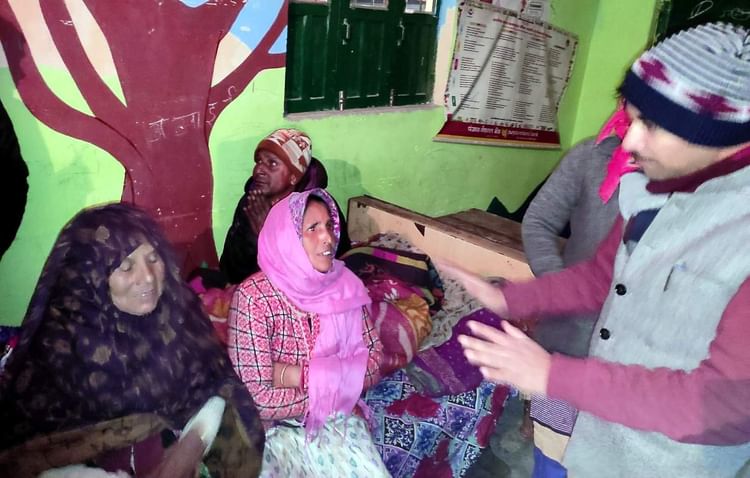 Joshimath Landslide: People Pray To Badrinath And Narsingh God To Save ...