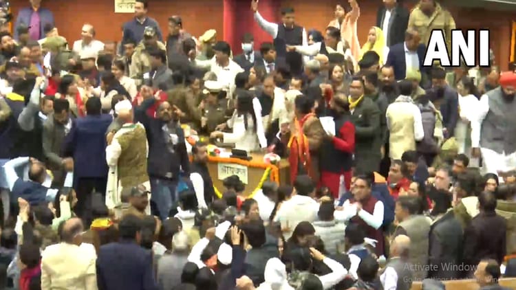 Mcd Mayor Election: Councillors Will Be Sworn In Presence Of Marshals ...