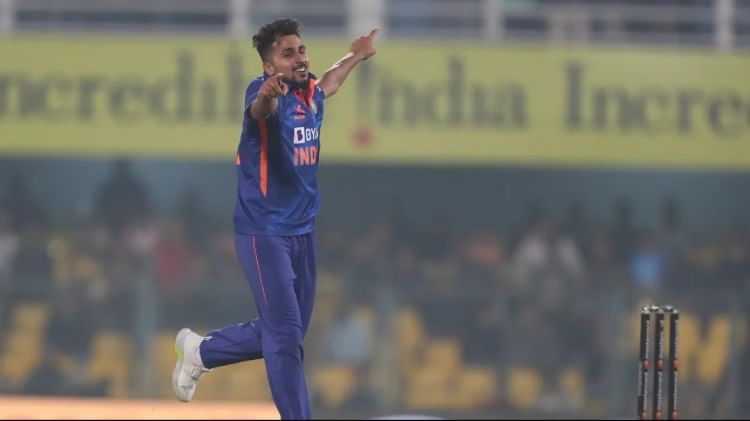 Umran Malik Record:वनडे में भी सबसे तेज गेंद करने वाले भारतीय बने उमरान ...