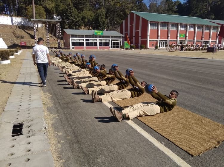 Training In Krc Ranikhet - Almora News - Almora News:सीमाओं की निगहबानी ...