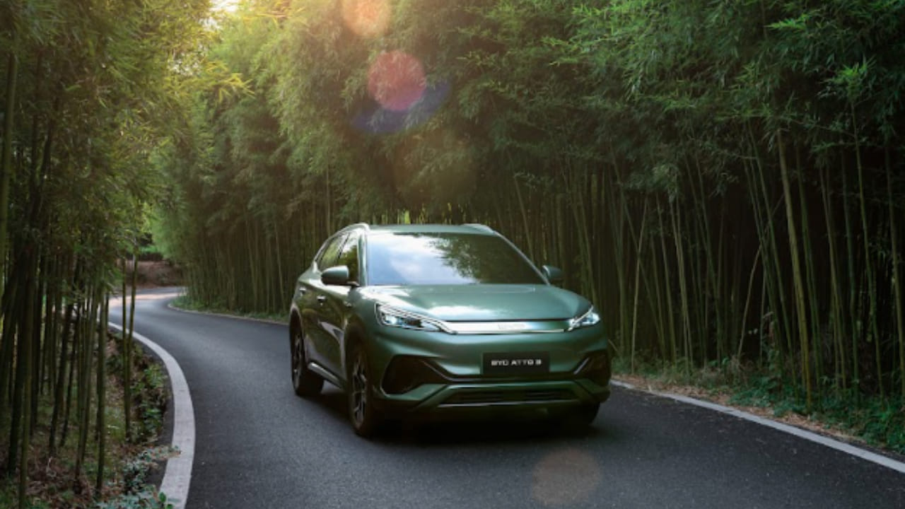 Byd India Unveils Its Luxury Electric Sedan Byd Seal And Launches Byd Atto 3 Limited Edition At ...