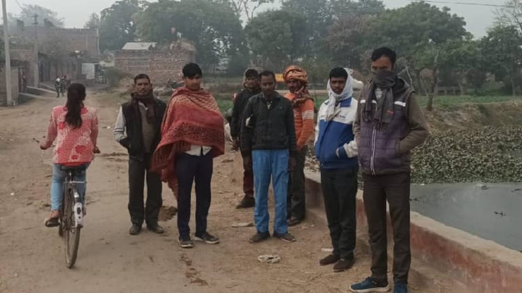 Dead Body Of Security Guard Reached Pachwa Village Of Jasrana In ...