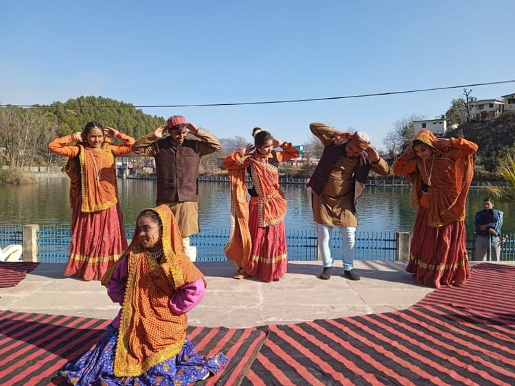 Garur Uttarayni Fair - Almora News - Almora News:बैजनाथ में उत्तरायणी ...