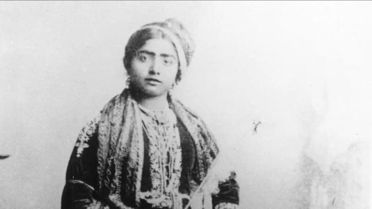Gauhar Jaan:एक तवायफ की आवाज पर कैसे झूमी पूरी फिल्म इंडस्ट्री? आंखों ...