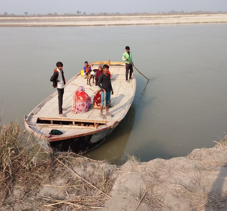 First Pontoon Bridge To Be Built At Chiasar Ghat In Kannauj, Setu ...