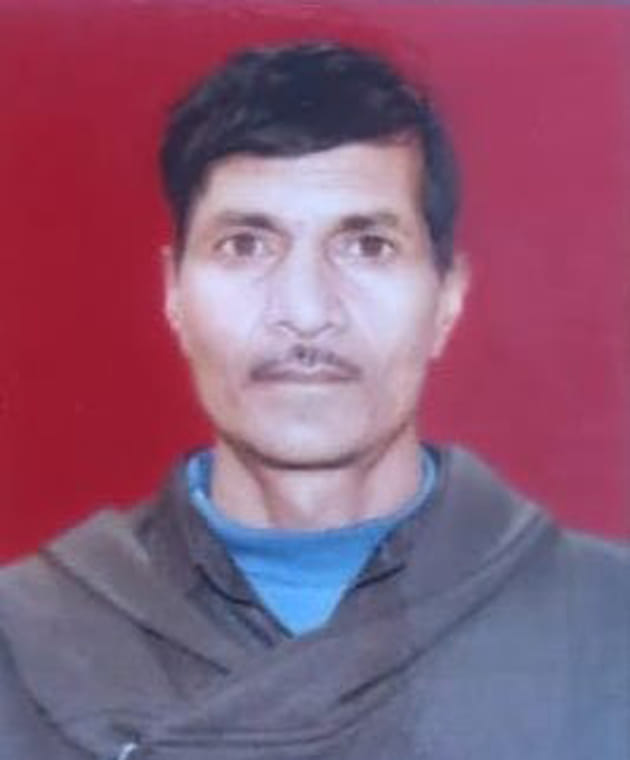 E Rickshaw Driver Died Due To Cold - Aligarh News - Aligarh News:ठंड ...