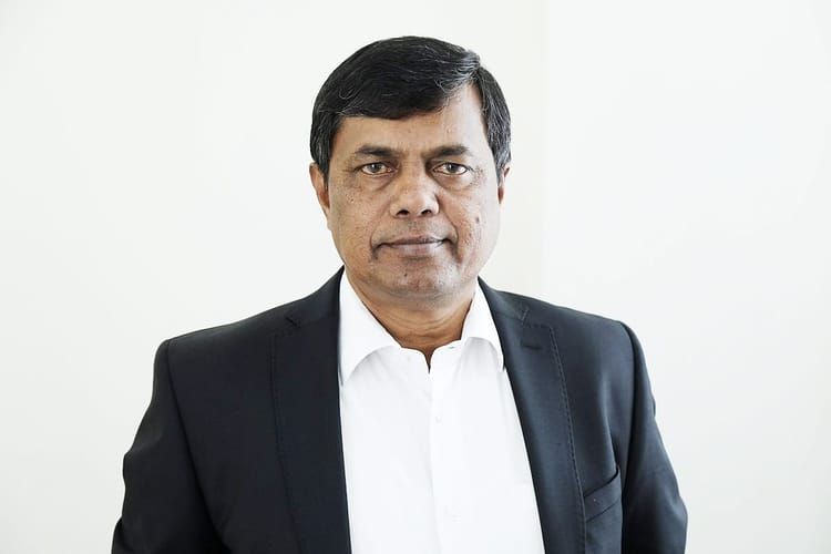 Bihar: Major Action Against Former Ias Officer Sm Raju, Accused Of ...