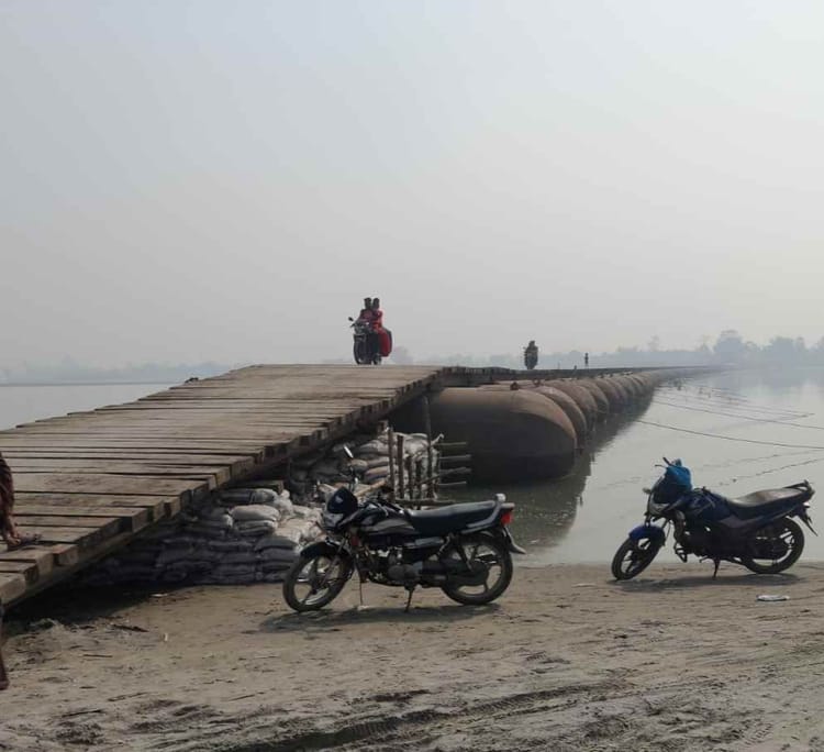 Pipa Bridge Constructed At Bhainsha Ghat, Traffic Started - Kushinagar ...