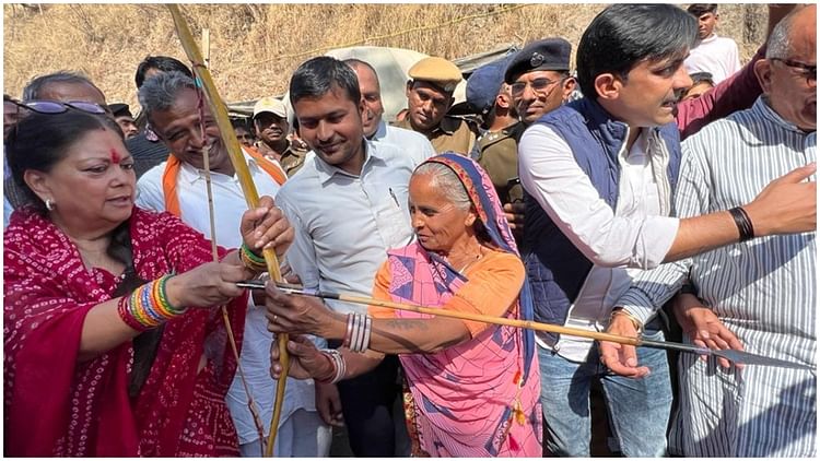 Rajasthan Ex Cm Vasundhara Raje Visits Beneshwar Dham In Dungarpur ... Rajasthan Ex Cm Vasundhara Raje Visits Beneshwar Dham In Dungarpur ...