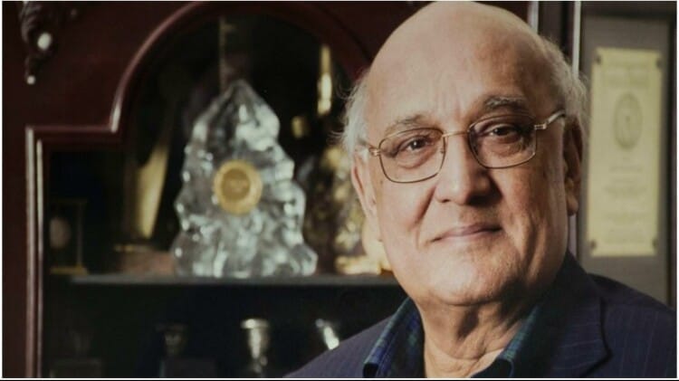 Pakistani Poet Amjad Islam Amjad Passes Away At 78 Adnan Sami And Many ...