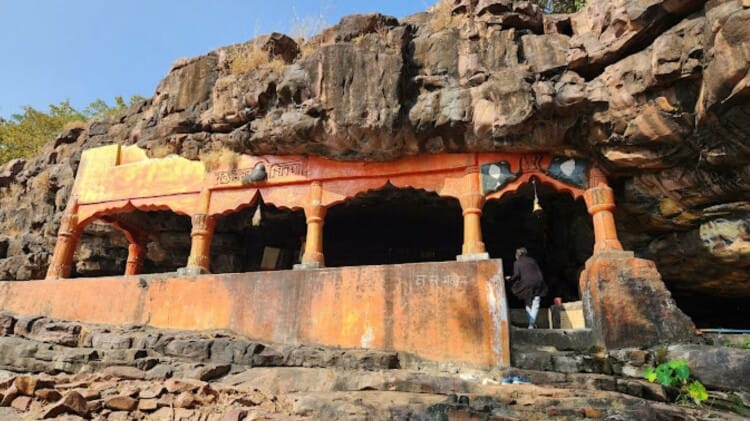 Mahashivratri 2023 Famous Shiv Temple Of Sehore, Here Nature ...