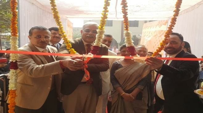Aligarh First Village Court Started In Gabhana - Amar Ujala Hindi News ...
