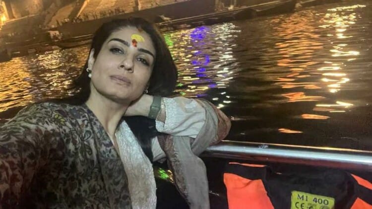 Raveena Tandon In Kashi: Watched Ganga Aarti From Boat, Wrote On ...