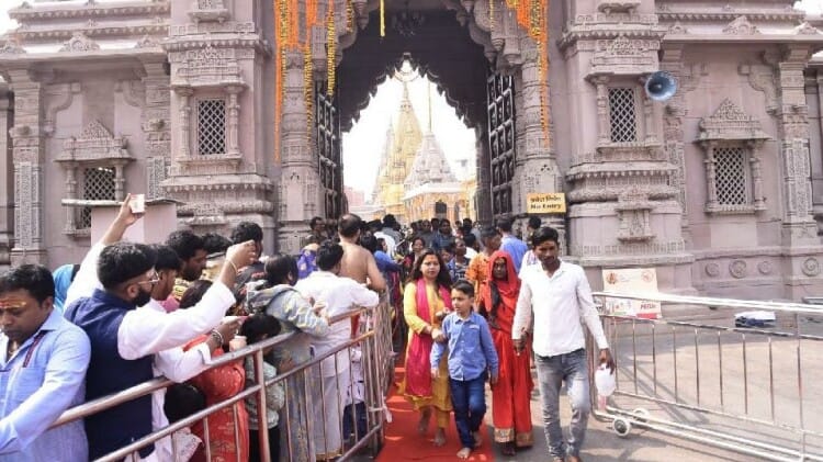 Baba Kashi Vishwanath Prasad Is Being Received Through Speed Post ...