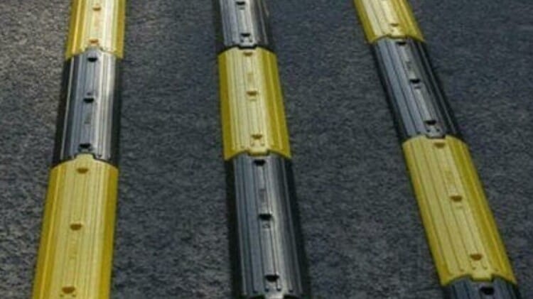 What Is Rumble Strip And Know Where Is It Used, Importance Of Rumble ...
