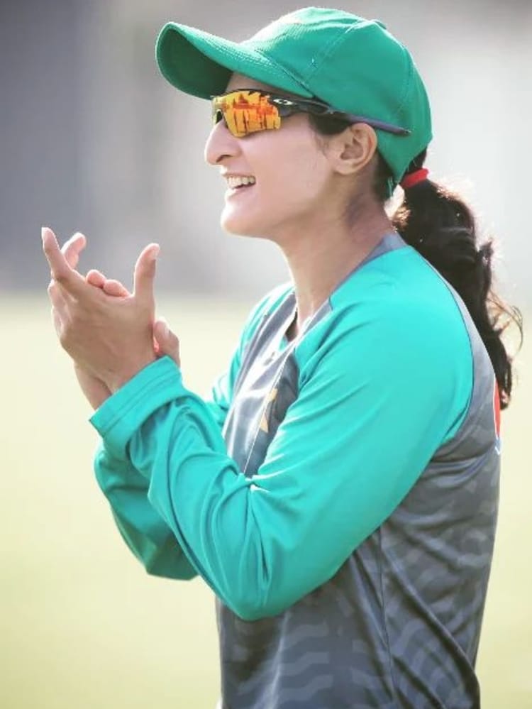 बिस्माह मारूफ 8 साल रहीं पाकिस्तान की कप्तान, सादगी के लोग हैं कायल