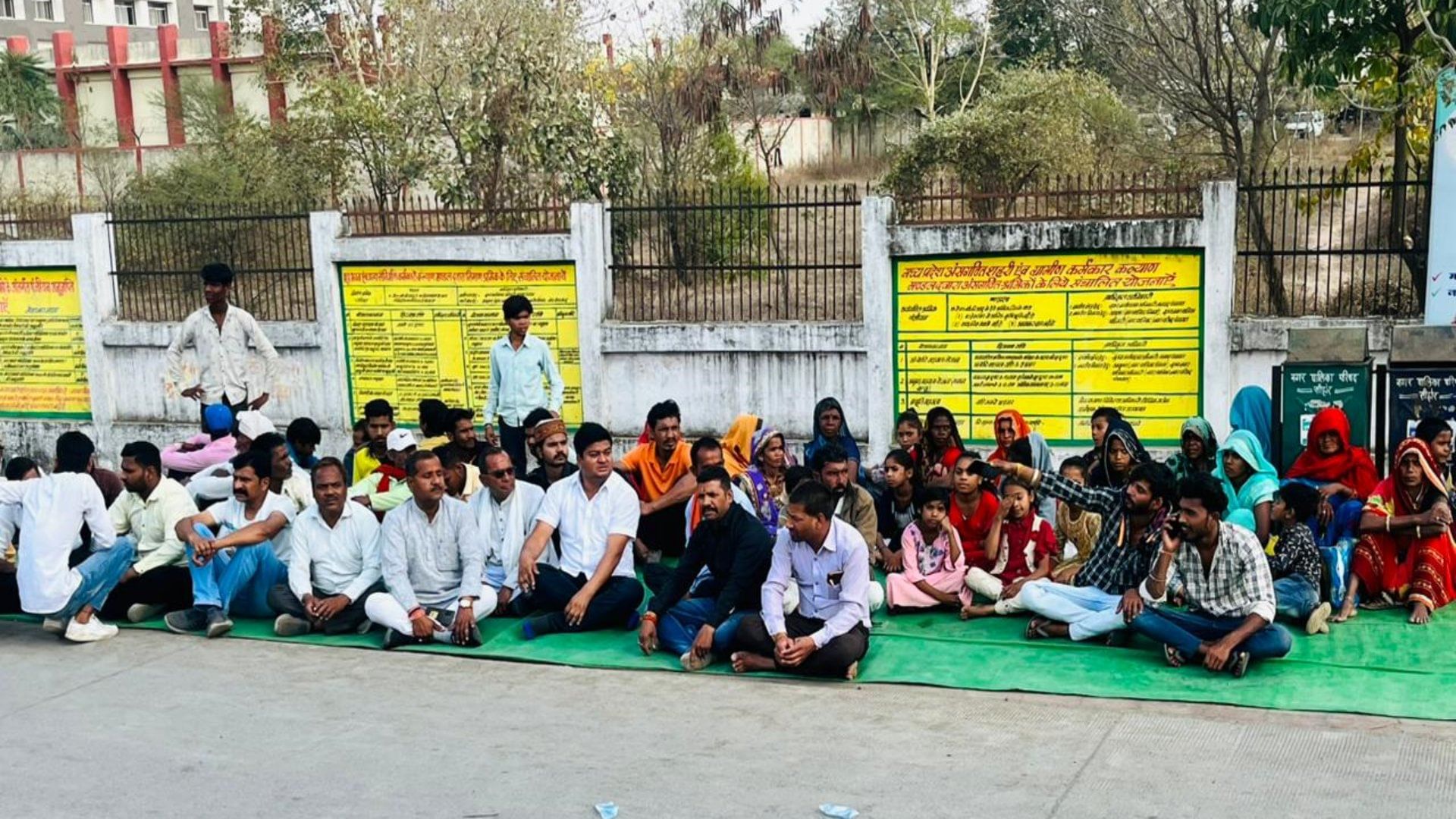Tribals Of Jamunia Sat On A Dharna In Front Of Sehore Collectorate Said ...