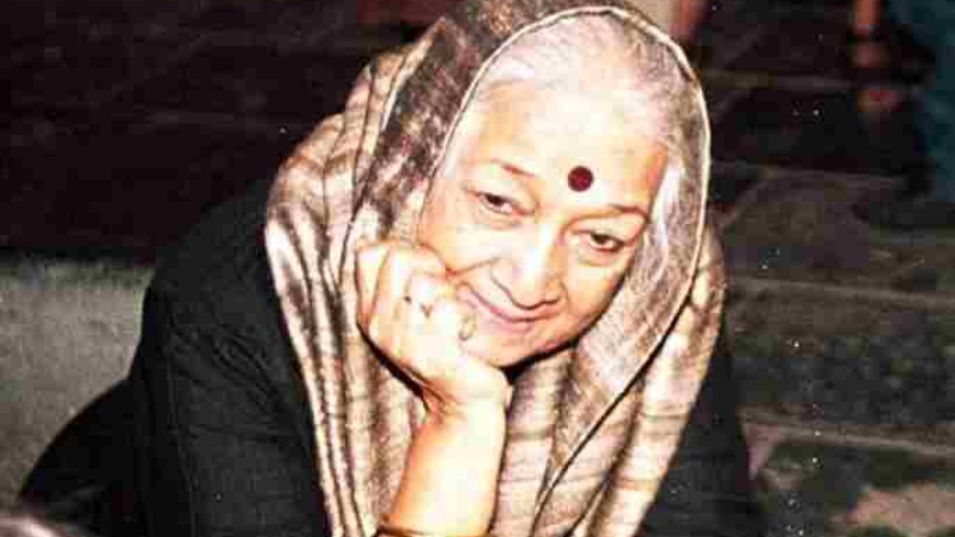 Dina Pathak Birthday Of Legendry Actress Who Worked In Many Films Know ...