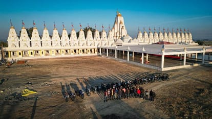 Depalpur 24 Avtar Mandir Indore Vishnu Lakshmi Temple - Amar Ujala ...