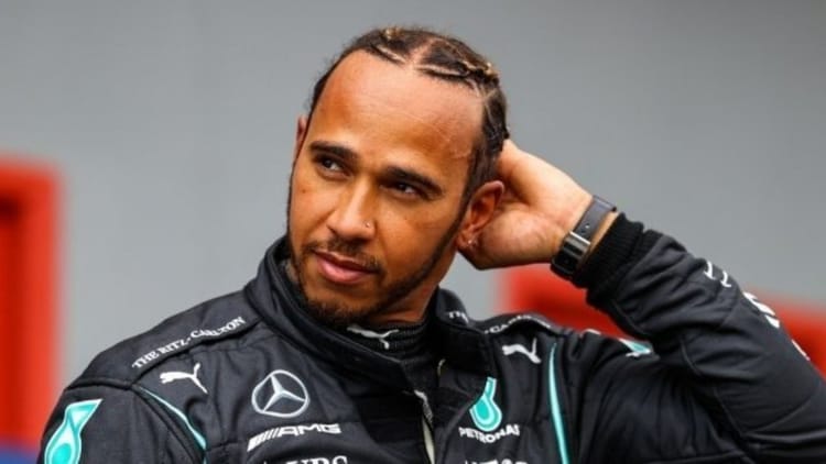 Formula 1 Lewis Hamilton Drove The Car In F-1 Wearing Jewelry Despite ...