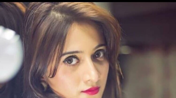 Bhojpuri:साउथ की ये हसीनाएं थीं भोजपुरी फिल्मों की 'रानी', अब इंडस्ट्री से हो गईं लापता - List ...