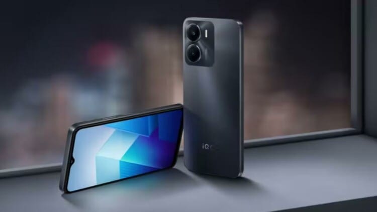 डायमेंसिटी 6020 Soc के साथ लॉन्च हुआ Iqoo का नया फोन, डुअल कैमरा और ...