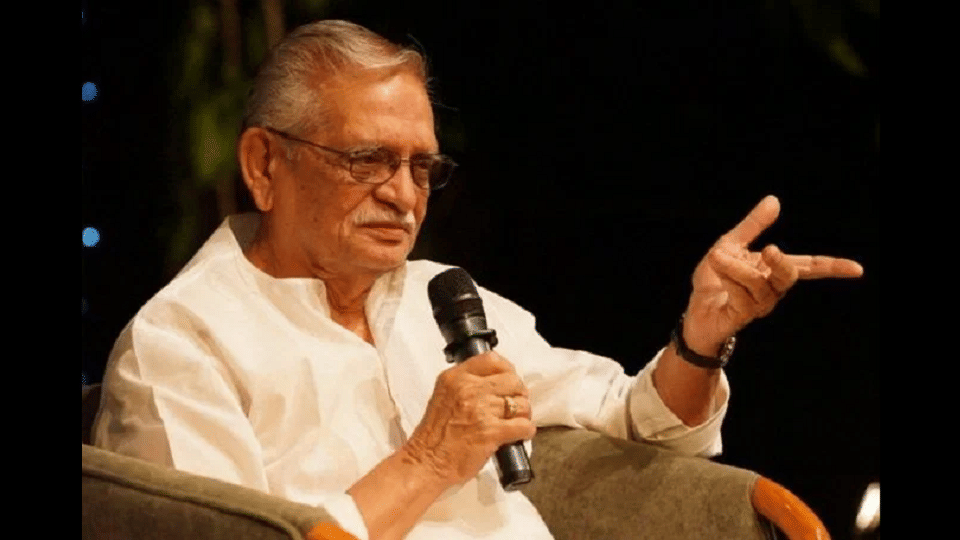 Gulzar Poetry Os Padhi Thi Raat Bahut Aur Kohra Tha Garmaish Par - Amar ...