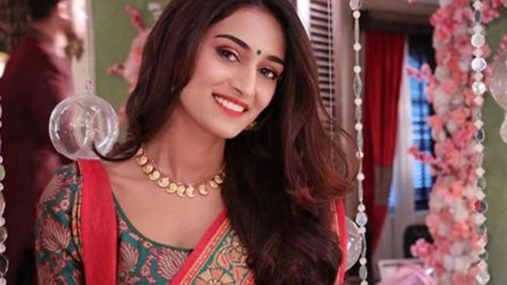 Erica Fernandes :भारत छोड़ दुबई में शिफ्ट हुईं 'कसौटी जिंदगी के' की ...