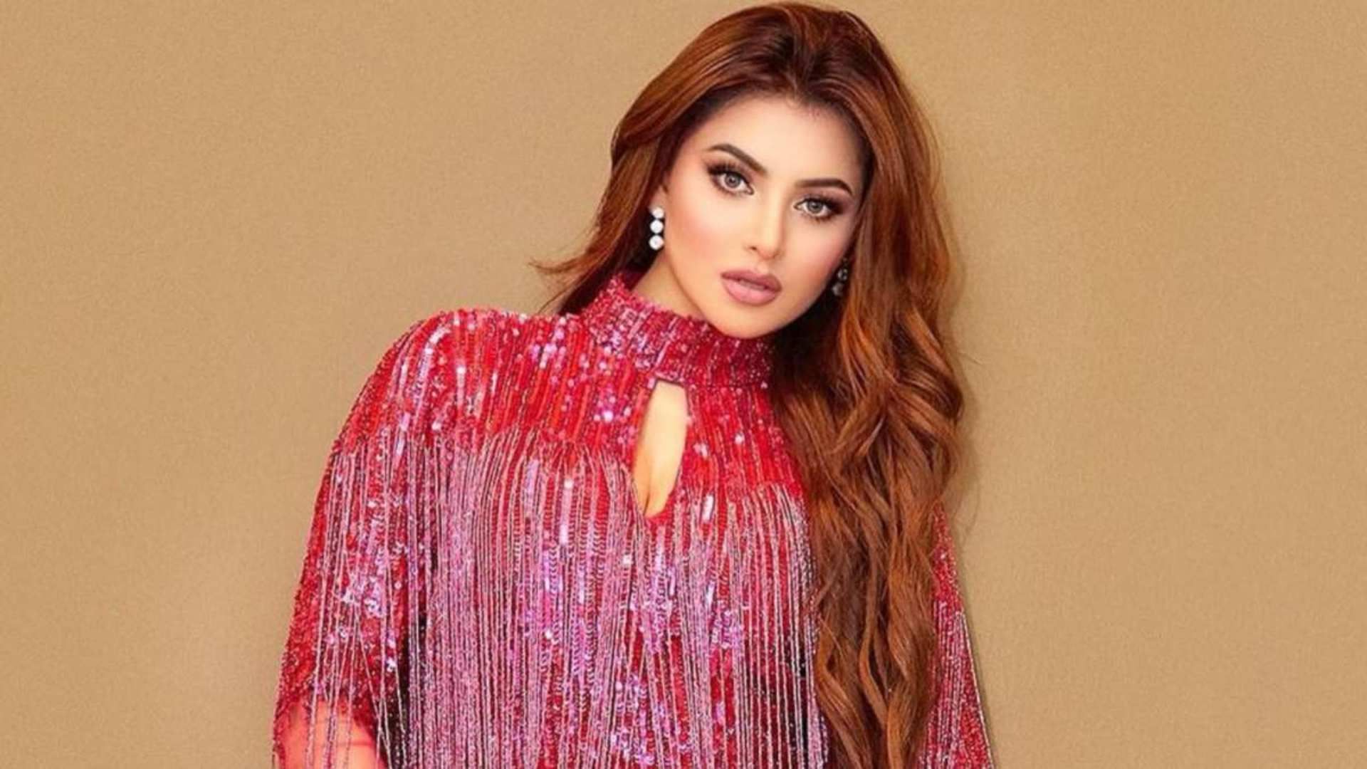 Urvashi Rautela Called Pawan Kalyan Cm Of Andhara Pradesh Actress Trolled Then She Corrected Her ...