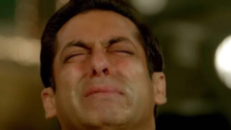 Emotional Celebs:जब कैमरे के आगे अपने जज्बात पर काबू नहीं कर पाए ये ...