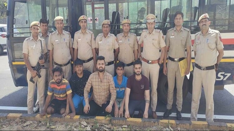 Five Miscreants Of 78-gang Arrested After Encounter In Patel Nagar ...