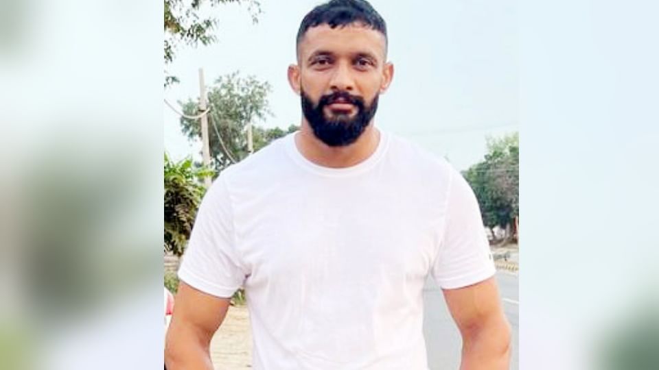 Commando Of Punjab Police Posted In Security Of Cm House Committed Suicide In Abohar - Amar ...