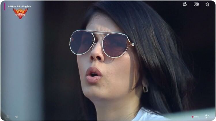 Kavya Maran-rajinikanth:सनराइजर्स हैदराबाद की मालकिन काव्या मारन को ...