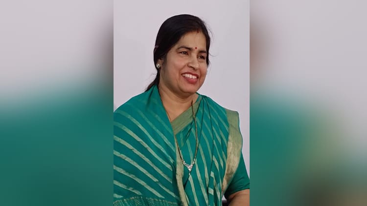 निकाय चुनाव 2023:सपा ने साफ की तस्वीर, मेरठ से सीमा प्रधान बनीं महापौर ...