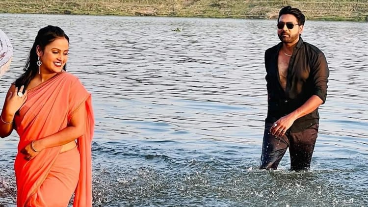 After Akanksha Dubey Death Preeti Maurya Completed The Shooting Of ...