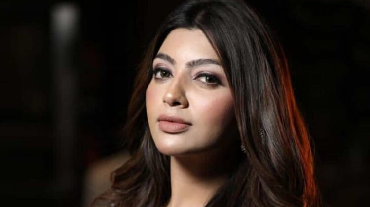 Akanksha Puri:'मीका जी के साथ मेरा पुराना नाता...,' सिंगर संग शादी को ...