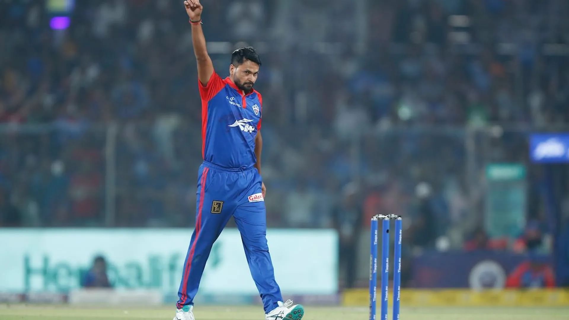 World Test Championship: Who Is Mukesh Kumar Standby Player In Team ...