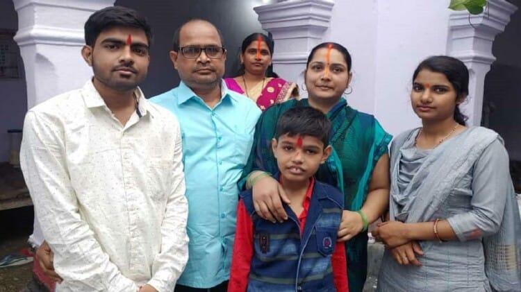 Cbse Result Rishabh Raj Of Varanasi Became Topper Of Prayagraj Region ...