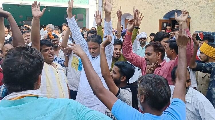 Up Nikay Chunav 2023 Etawah Bjp Lost On Six Seats Amar Ujala Hindi